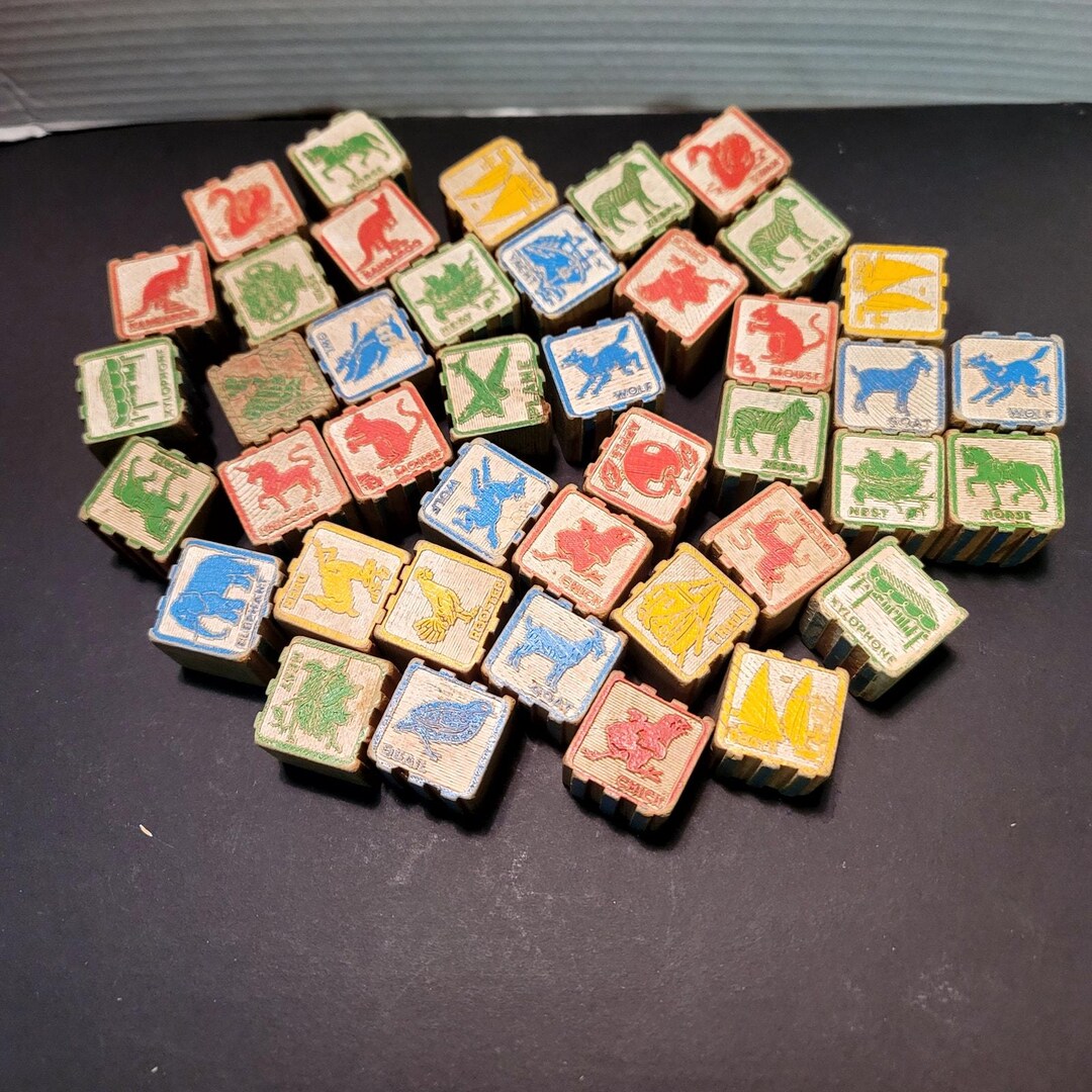 Vintage Wooden Alphabet & Animal Blocks Set (40 Pcs) Various Crafts ...