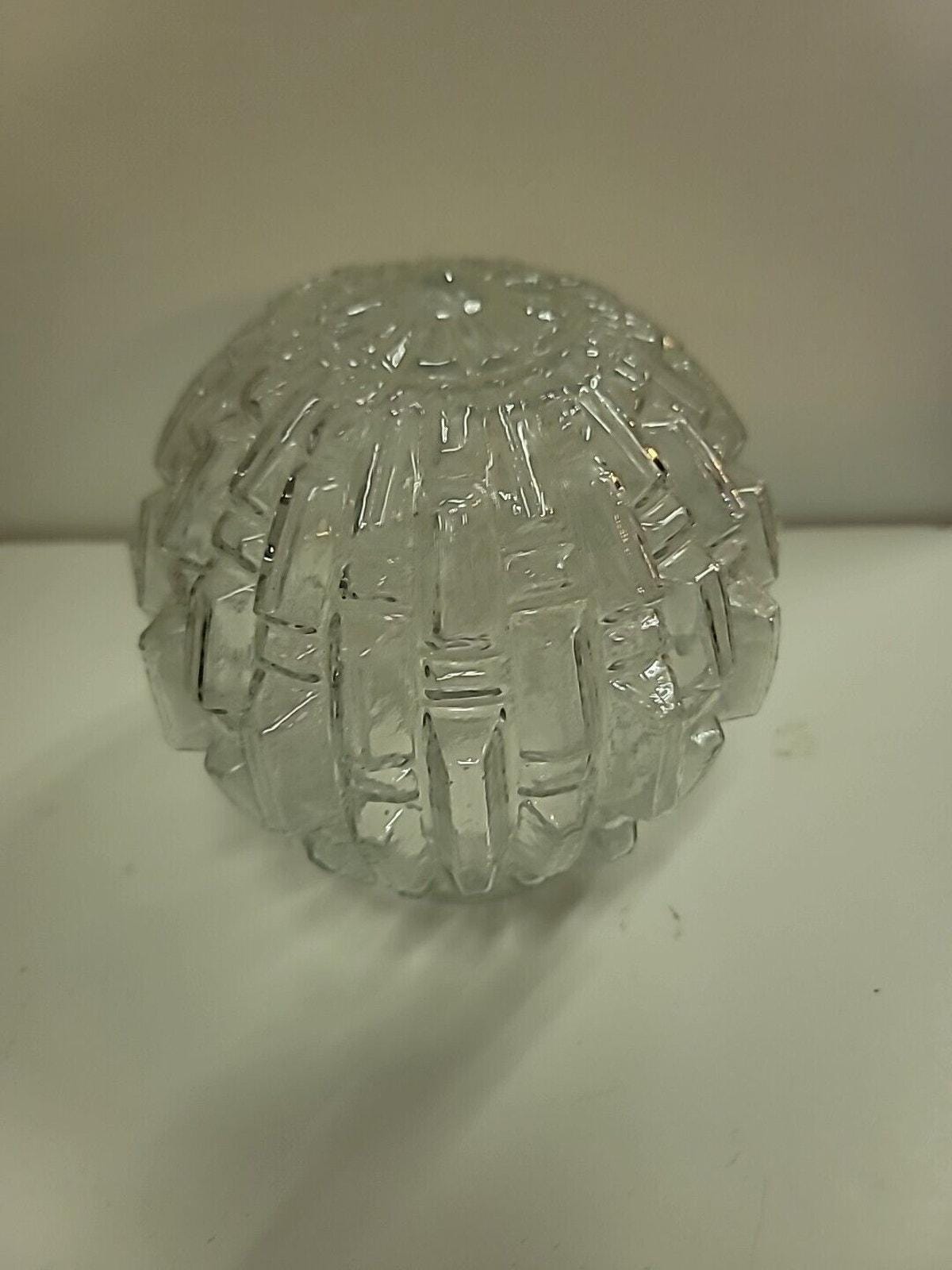 Vintage Eagle MFG Co. Cut Glass Globe - Mid Century Decor - Etsy