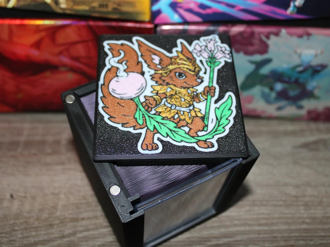 Hazel of the Rootbloom - Magnetic Commander Showcase Deck Box - Etsy