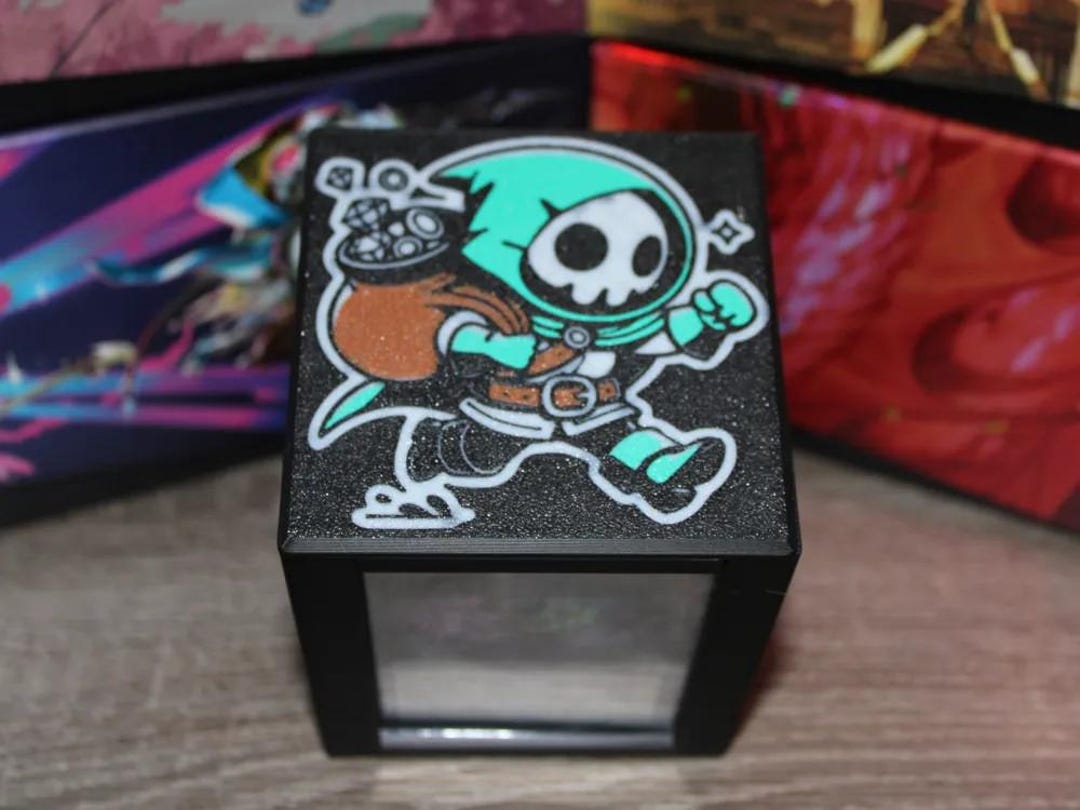 Tinybones - Magnetic Commander Showcase Deck Box - Etsy