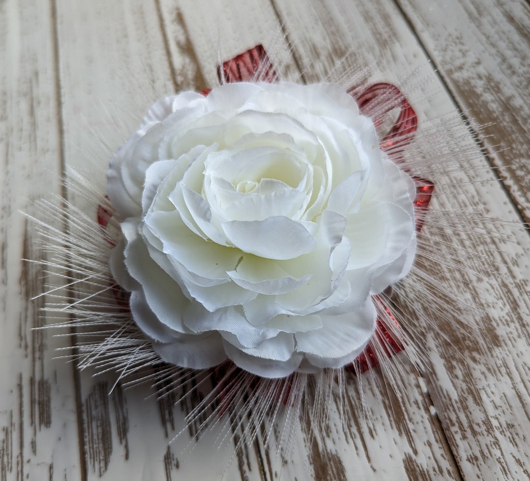 White & Red Unique Corsage - Etsy