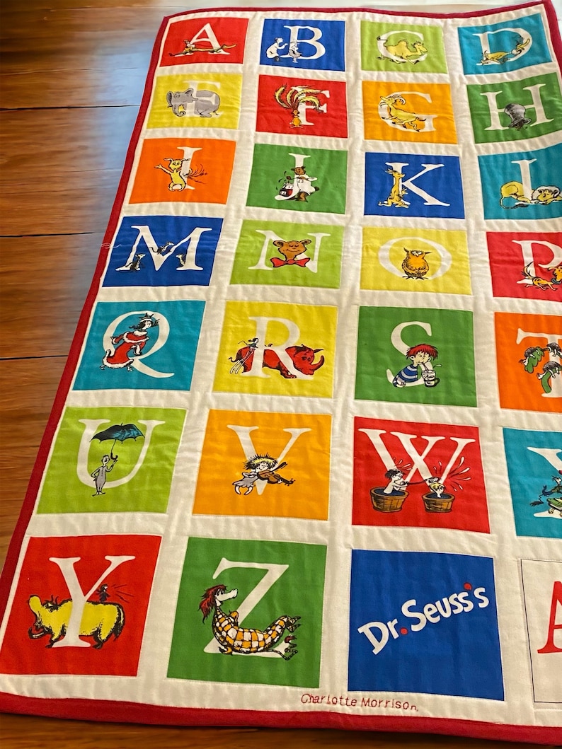 Dr. Seuss’s Alphabet Wall Hanging Quilt - Etsy