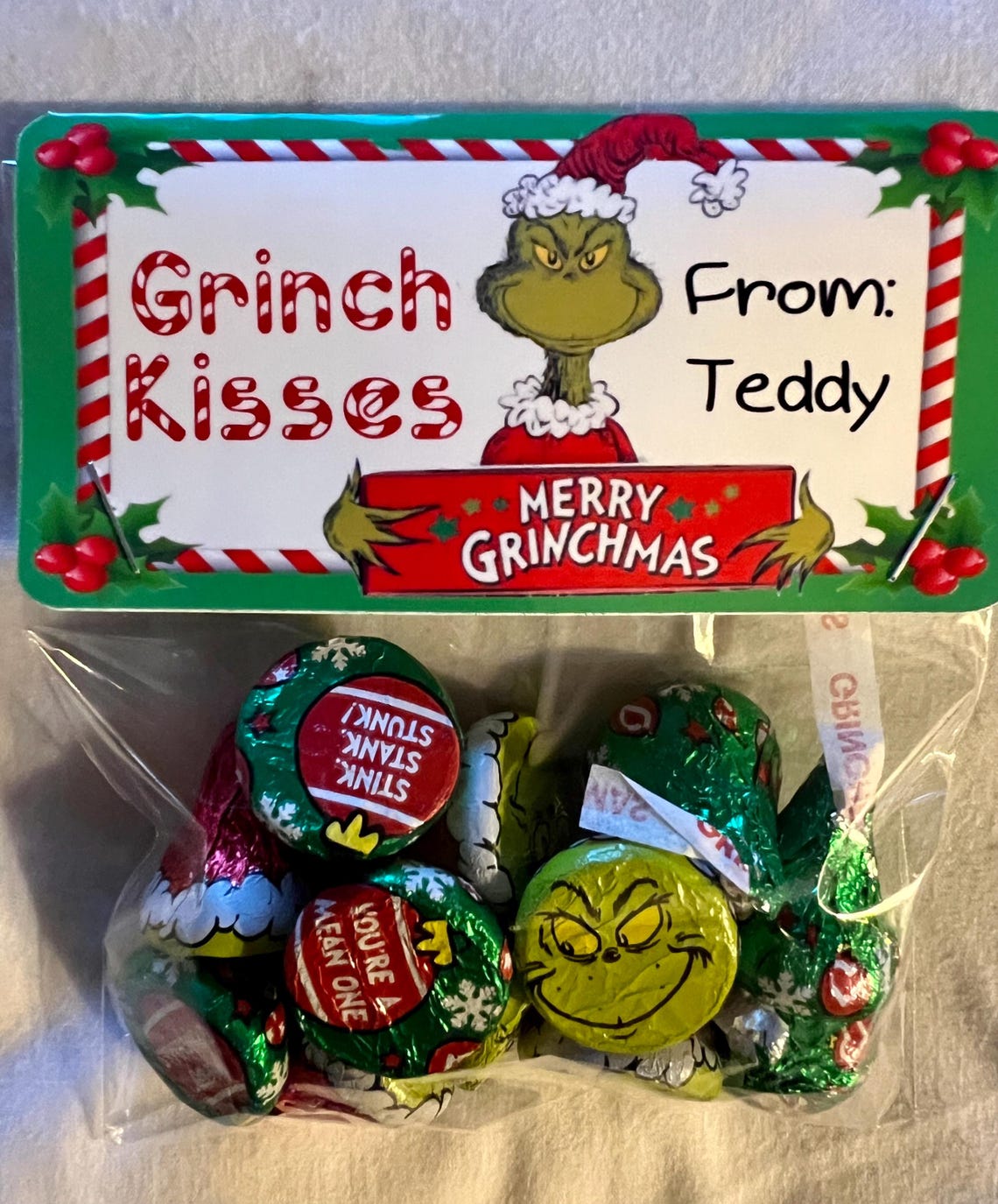 Grinch Kisses Chocolate Party Favors Christmas Candy Classroom Gift ...