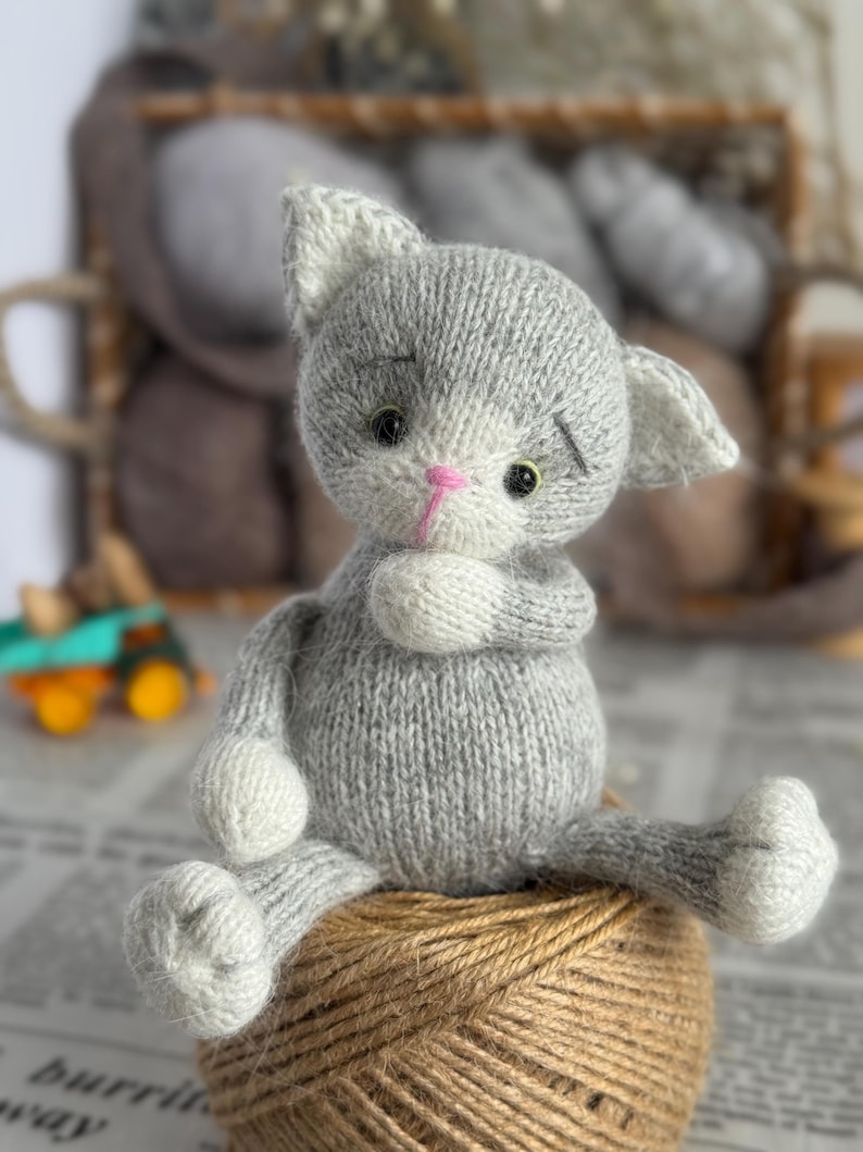 Kitty Knitting Pattern, Amigurumi Cat - Etsy UK
