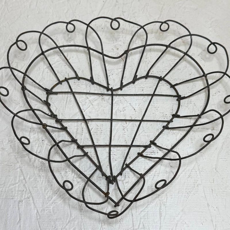 Wire Heart Basket - Etsy