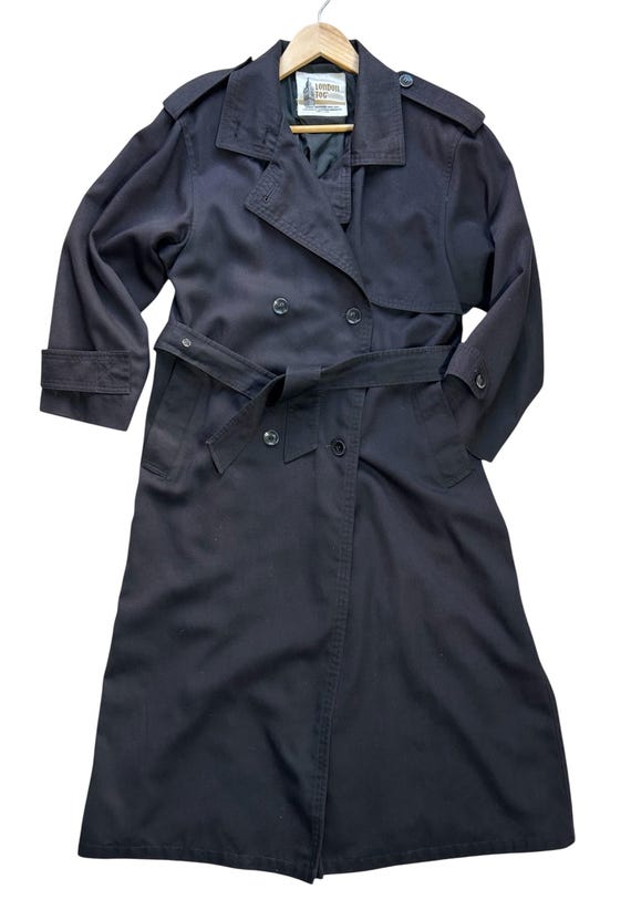 Vintage London Fog Single Breasted Trench Coat in Size 6 Vintage London Fog Single Breasted Trench Coat in Size 6