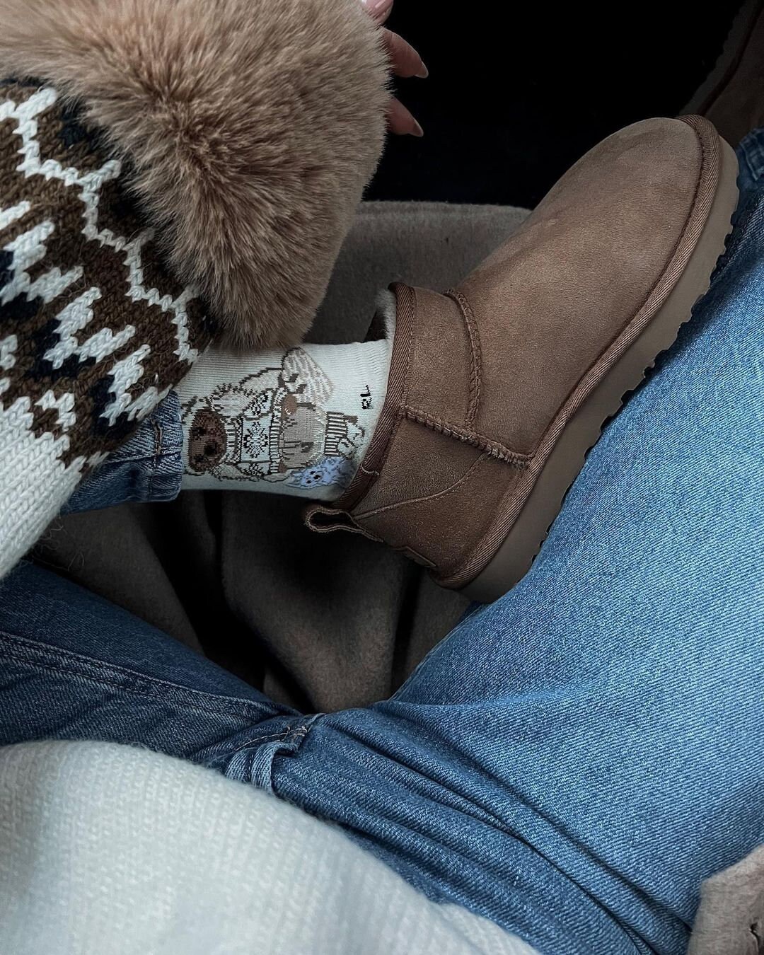 Ugg-inspired Elegance: Cozy up to Winter in Style - Etsy