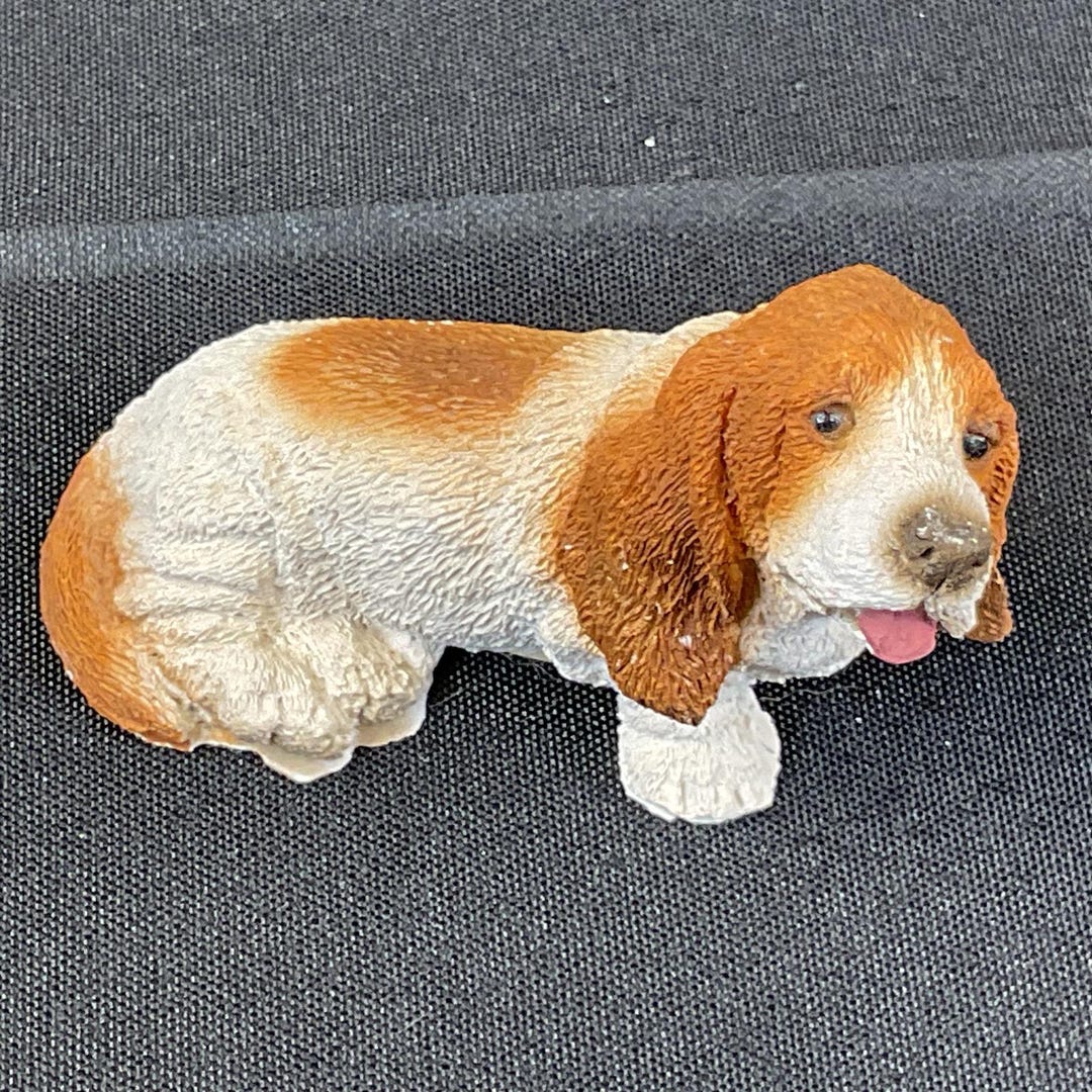 Vintage Living Stone Basset Hound Mini Dog Figurine Signed and Dated ...