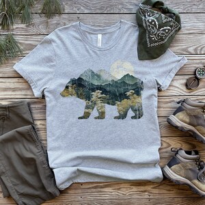 Bear Tee, Nature Adventure Hiking Outdoor Shirt, Wildlife Animal Lovers ...