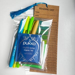 Book Annotating Kit: Pens, Stickers, Bookmarks & Tea - Etsy