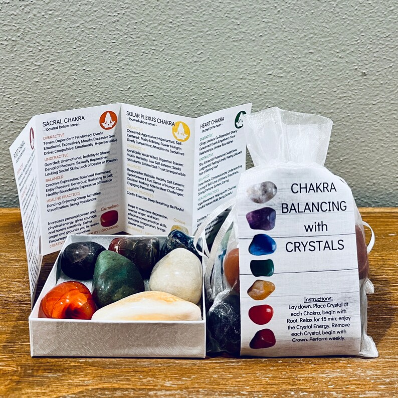 Chakra Balancing Crystals Kit - Etsy