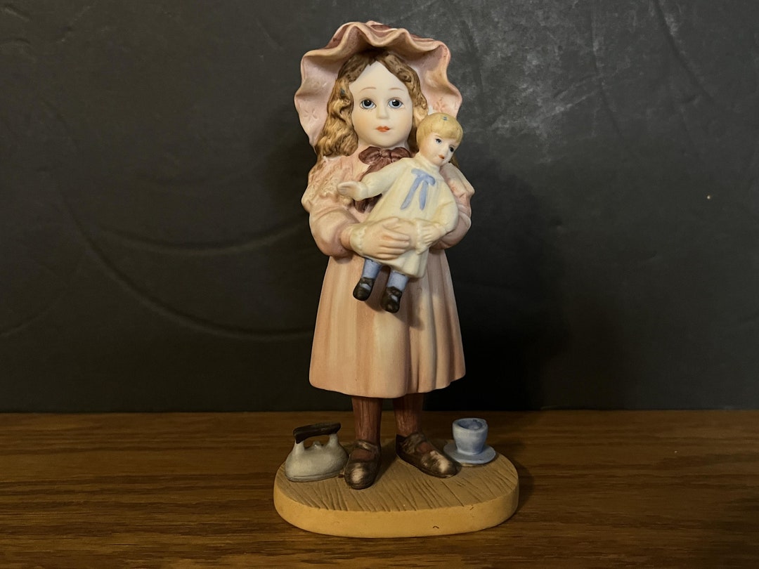 Amanda - Jan Hagara Figurine With Box and Certificates #3108 - Etsy