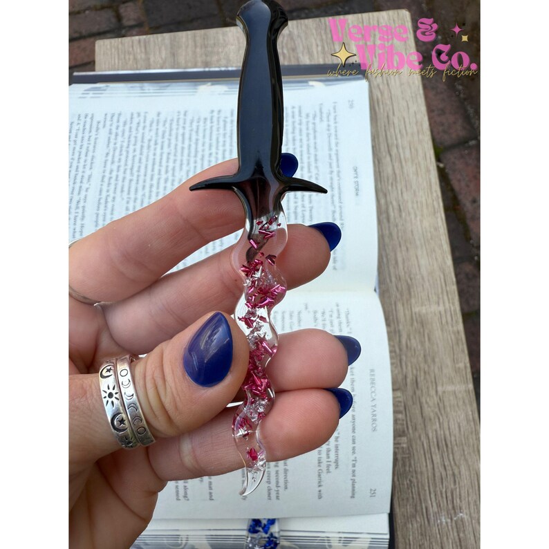 Dagger Bookmarks Customized Handmade Resin Fantasy Dagger Bookshelf ...
