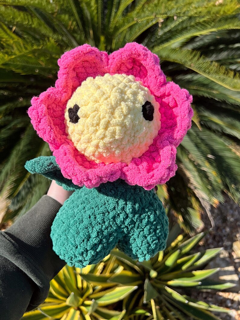 Cuddly Crochet Flower Friend Plushie - Etsy