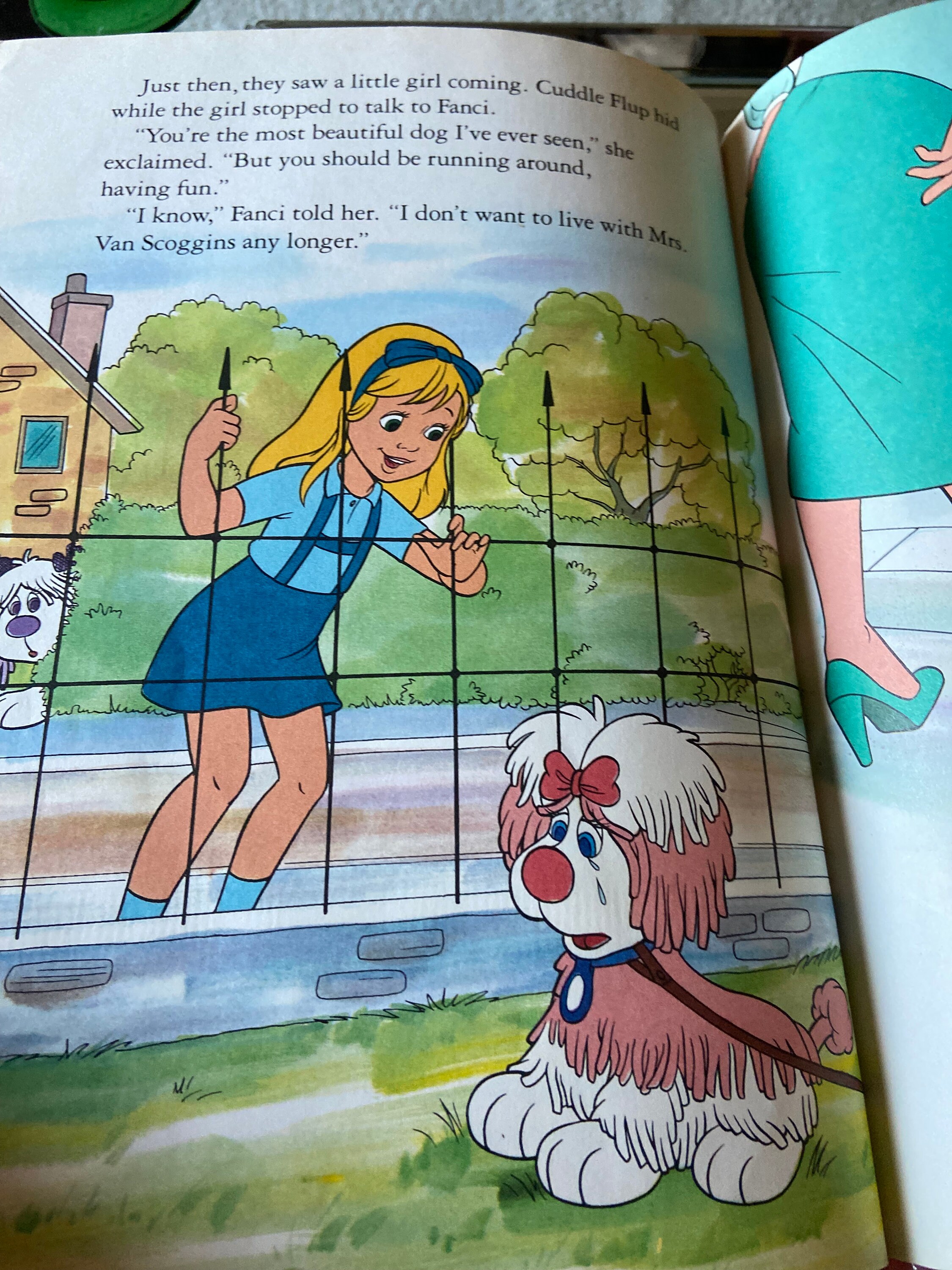 Disney's Fluppy Dogs home for a Fanci Flup 1986 - Etsy