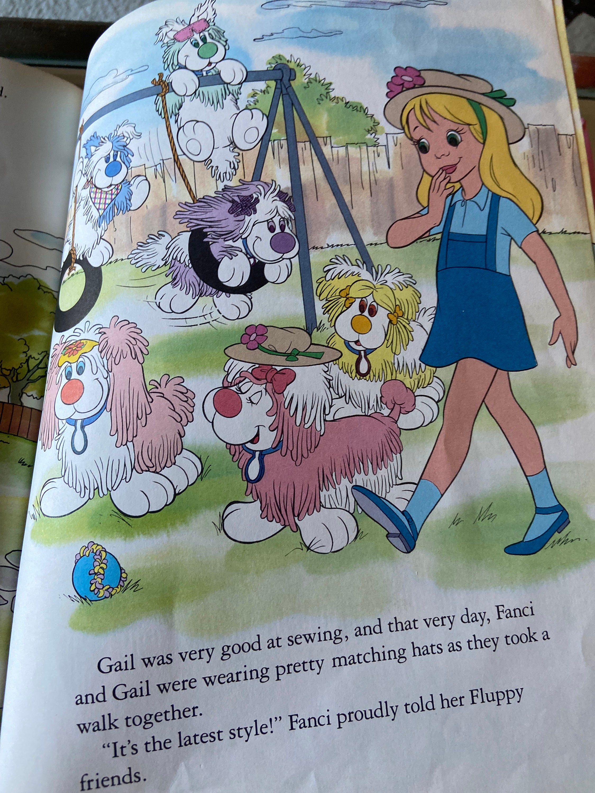 Disney's Fluppy Dogs home for a Fanci Flup 1986 - Etsy