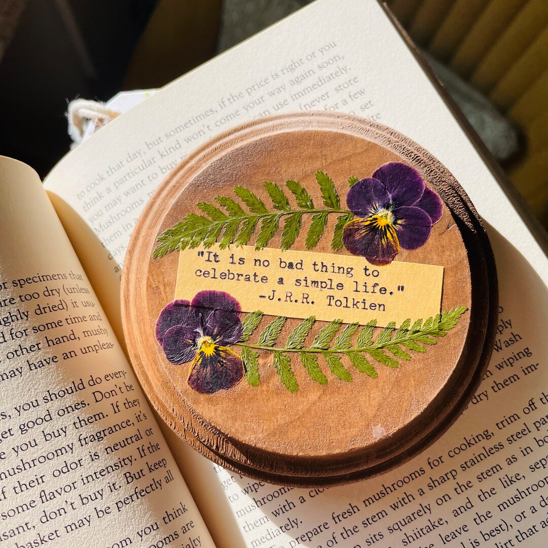 Book Quote Wooden Wall Art | Framed Pressed Flower | Real Ferns Wall ...