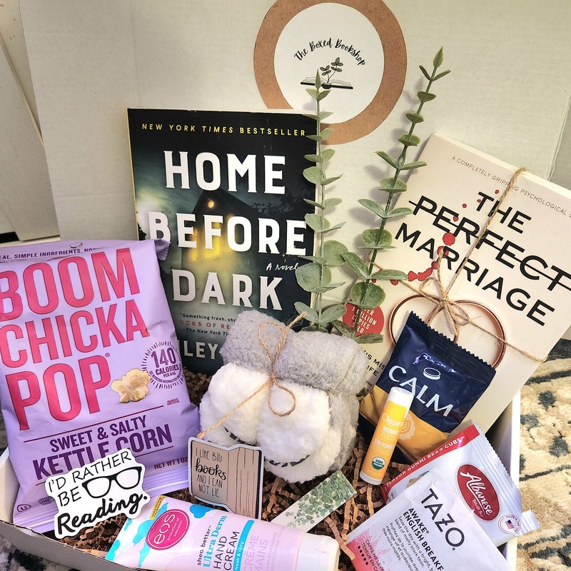 Reading Gift Basket - 60+ Gift Ideas for 2025