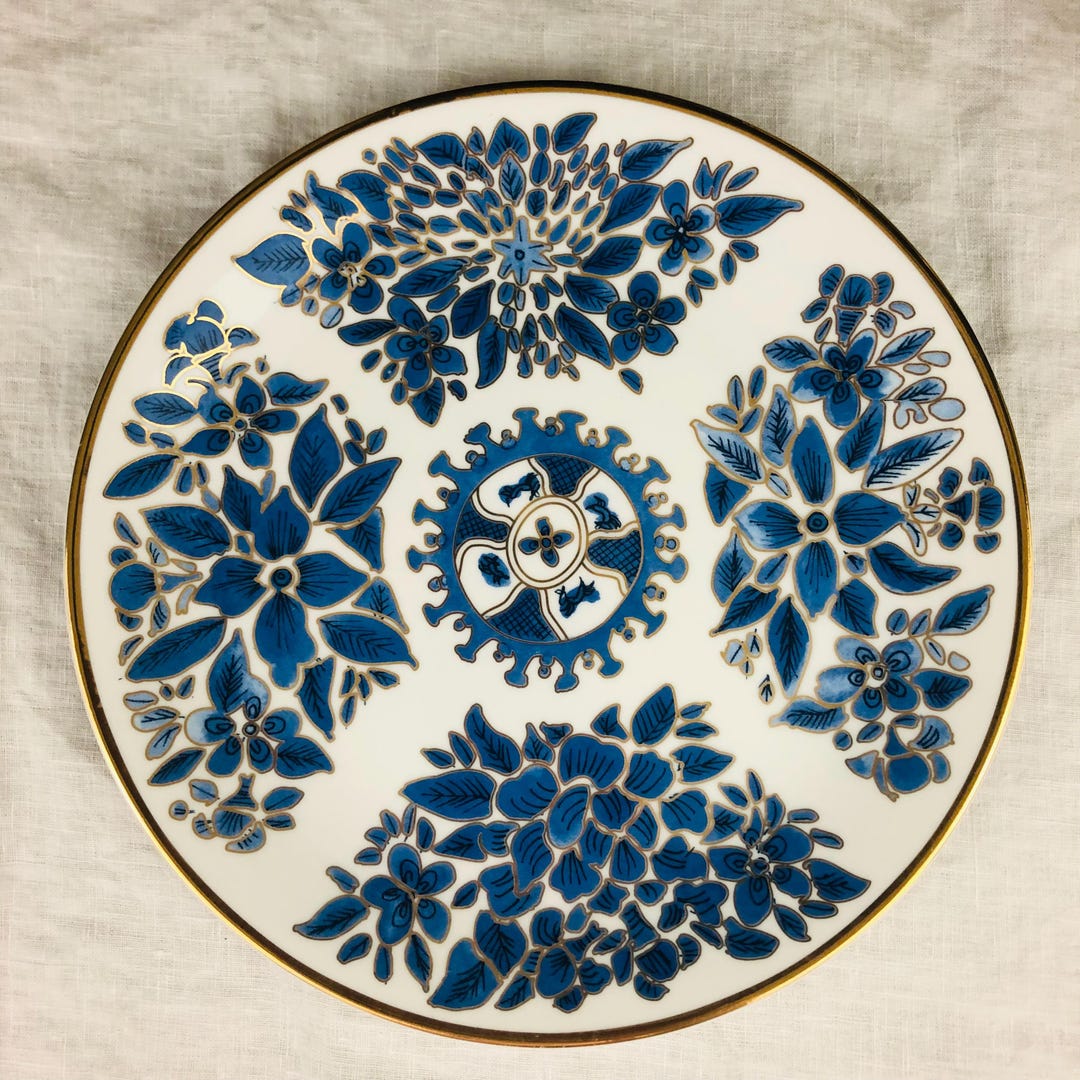 Ballard Designs Ming Chinoiserie Salad Plate Blue and Metallic Gold on ...