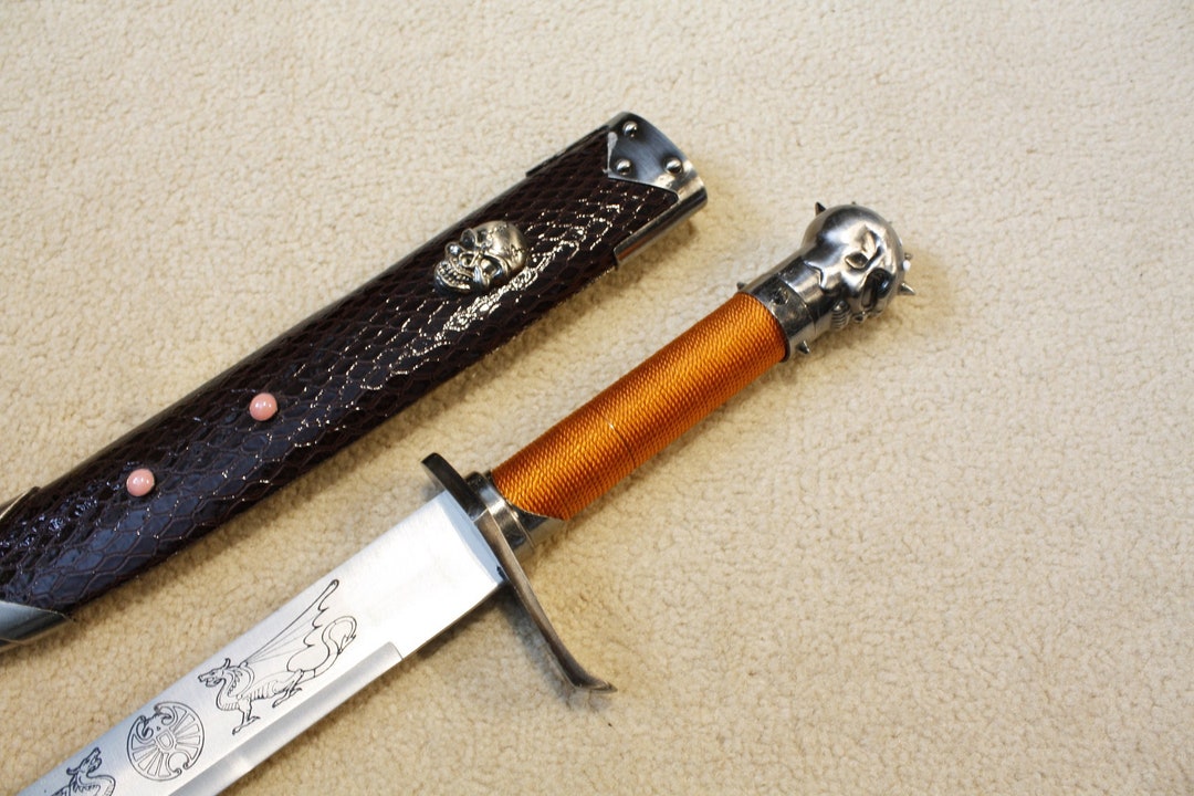 S0366 Gothic Skull Pommel Mohawk Spikes Dragon Dagger Sword 24.1 With ...