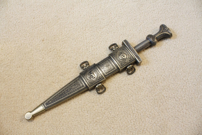 S0203 Gladius Roman Gladiator Sabre Dagger Sword 16 With Intricate ...