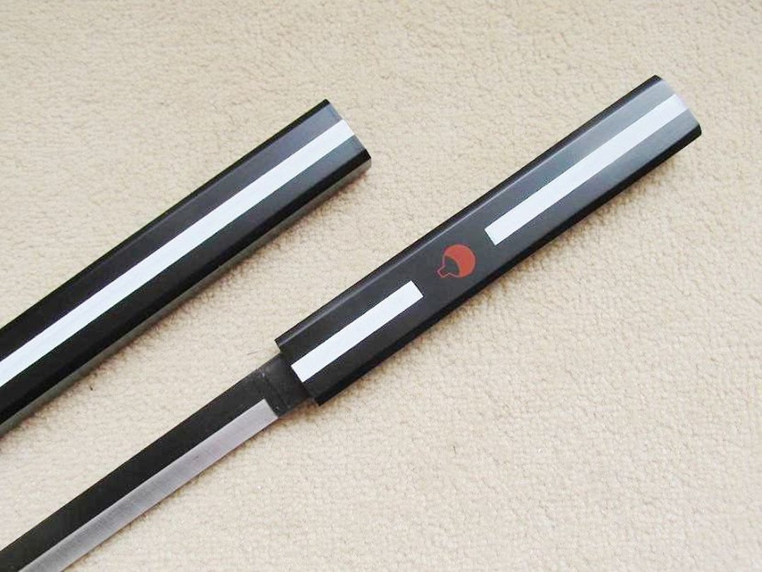 S2655 Anime Naruto Sasuke Kusanagi Sword 40 With White Strip on Black ...