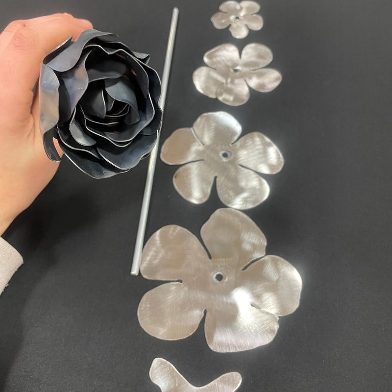 Metal Roses - Etsy