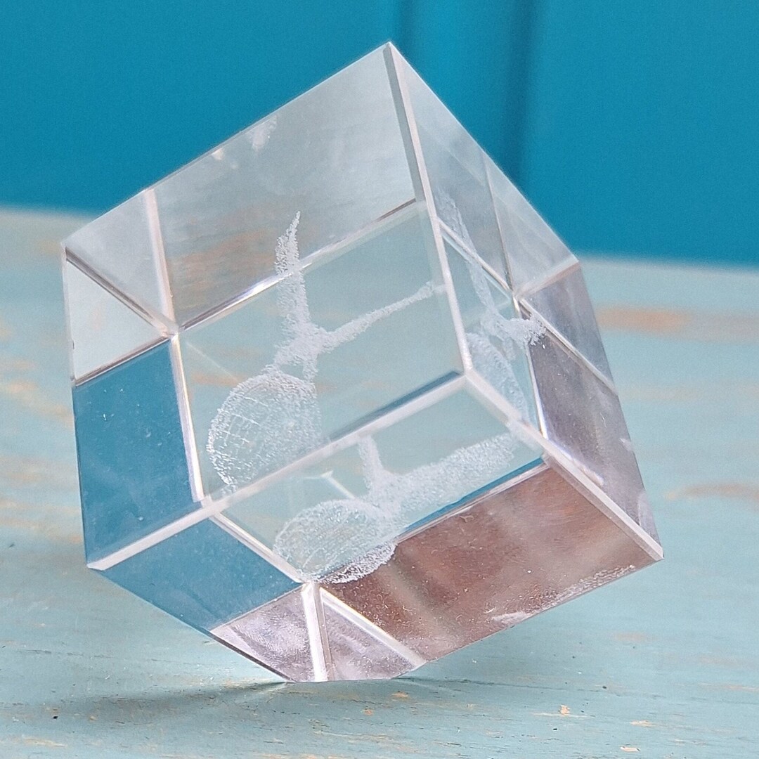 Crystal Cube 3D Laser Etched Glass Eagle Mini Miniature Collectible ...