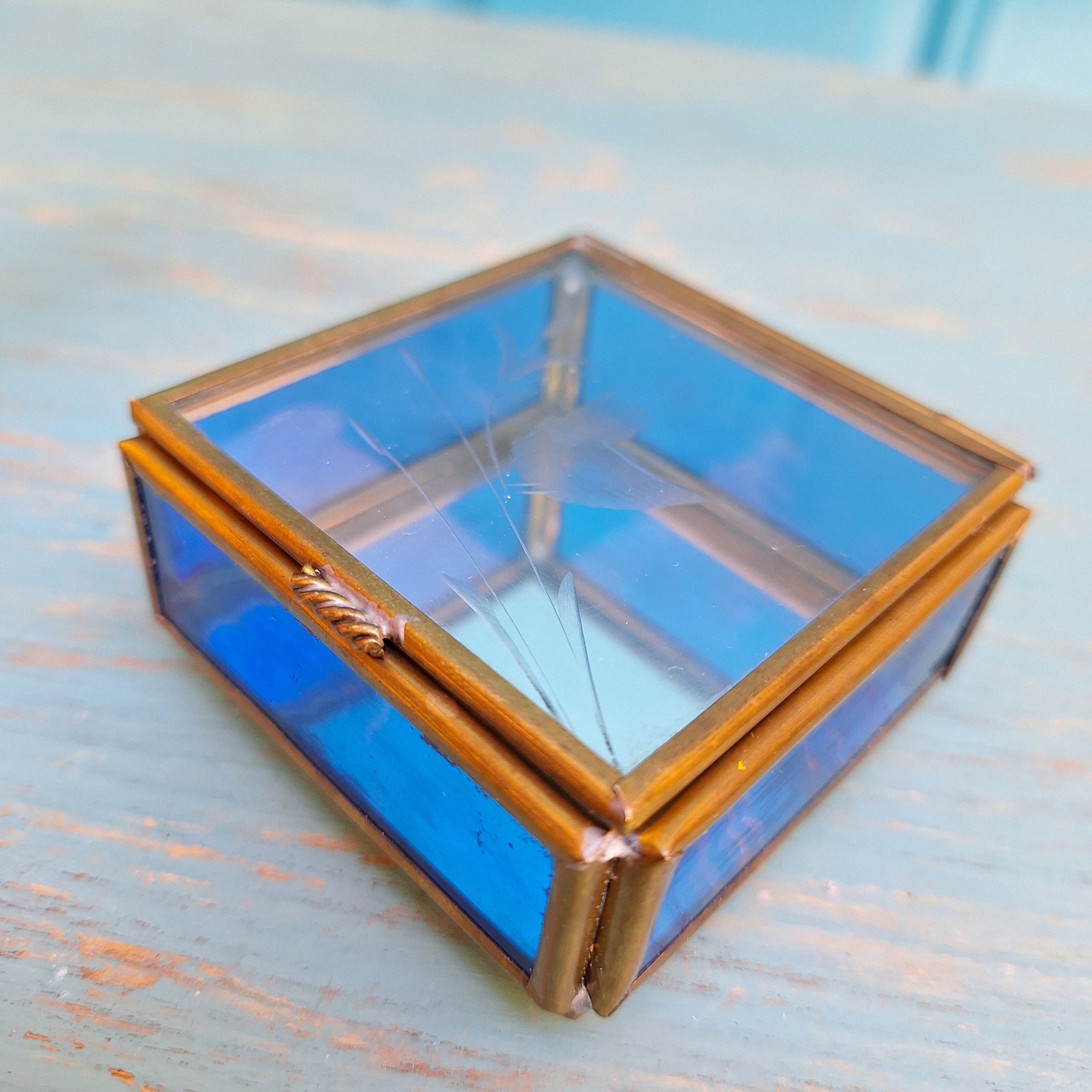 Blue Glass Box Etched Bird Glass and Brass Trinket Boxes Jewelry Bird ...