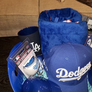 LA Dodgers Basket - Etsy