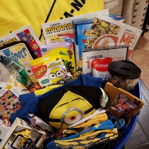 Minions Basket - Etsy