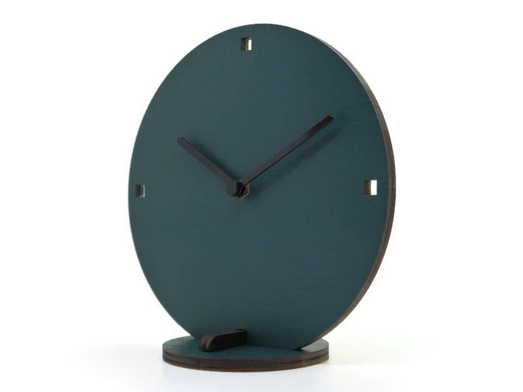 Chic Laser-cut Wood Clock Desktop Timepieces With Tabletop Modern ...
