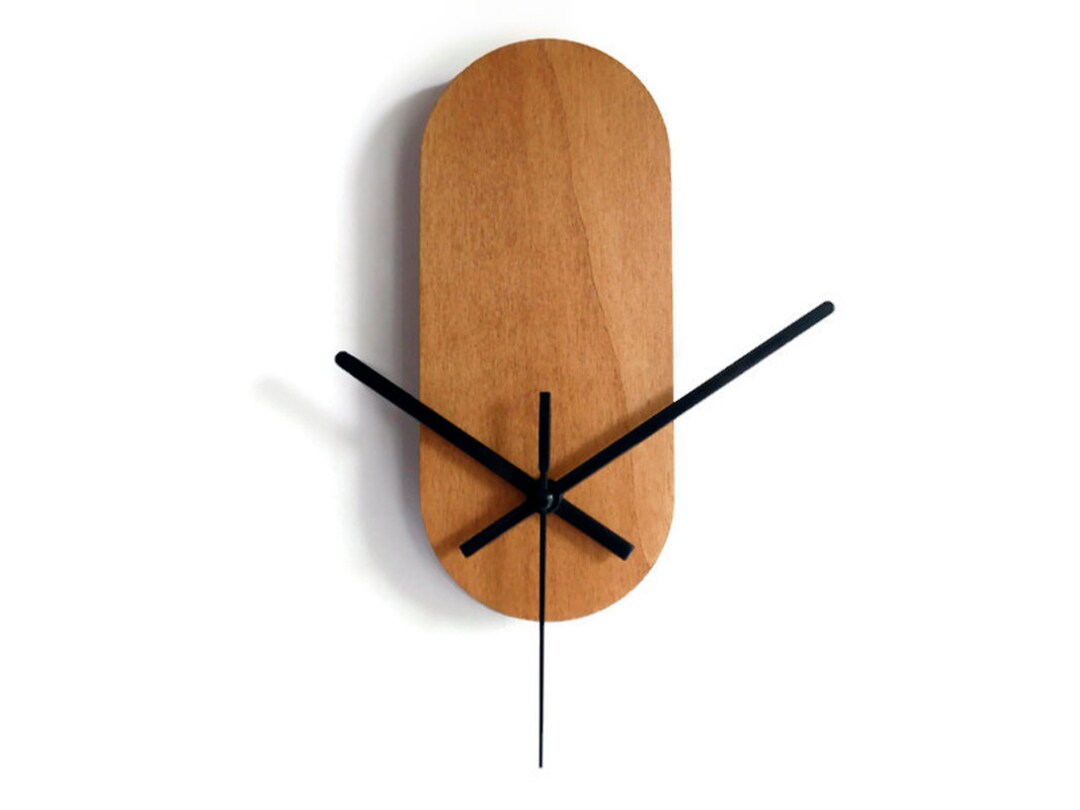 Chic Small Wall Clock and Sleek Modern Decor for Minimalist Homes ...