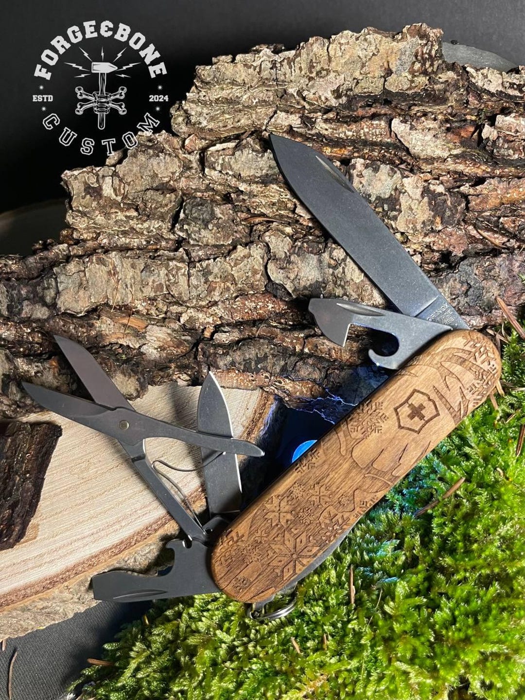 Victorinox Super Tinker Wood Winter Magic Special Edition 2022 1.4701 ...