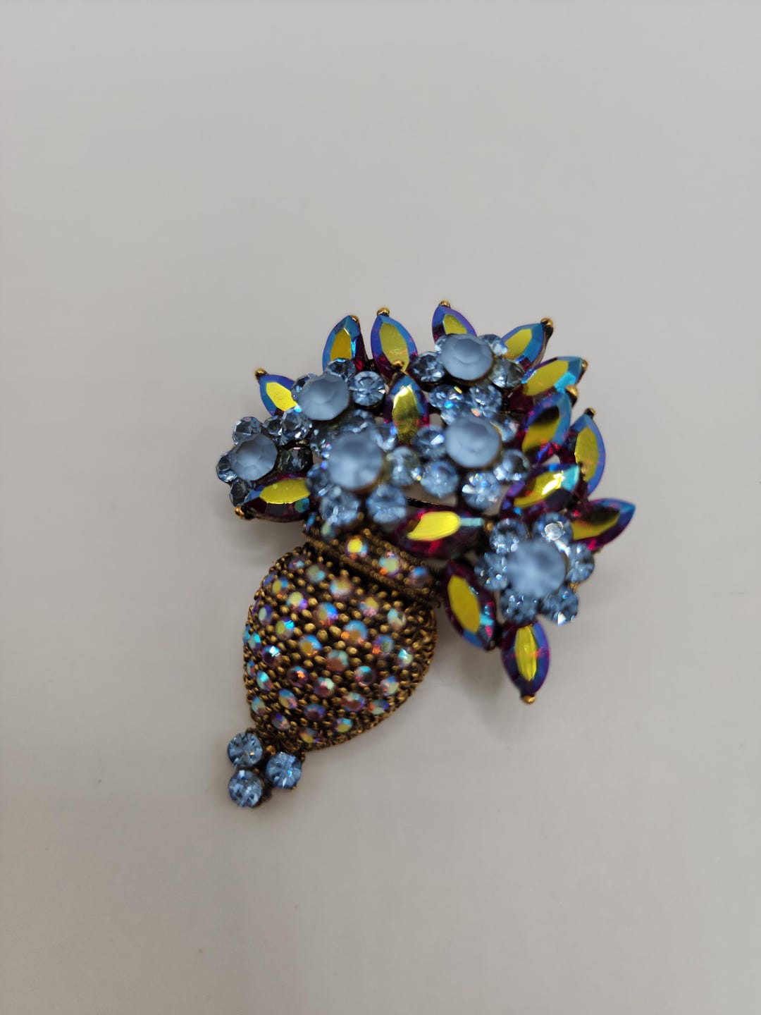 Periwinkle Blue Iridescent Crystal Flower Bouquet Brooch Pin Crystal ...