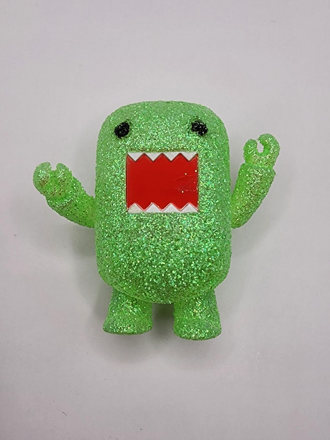 Toy2r 2" Qee Domo Domokun Glitter Lime Green Textured Sparkle Toy ...