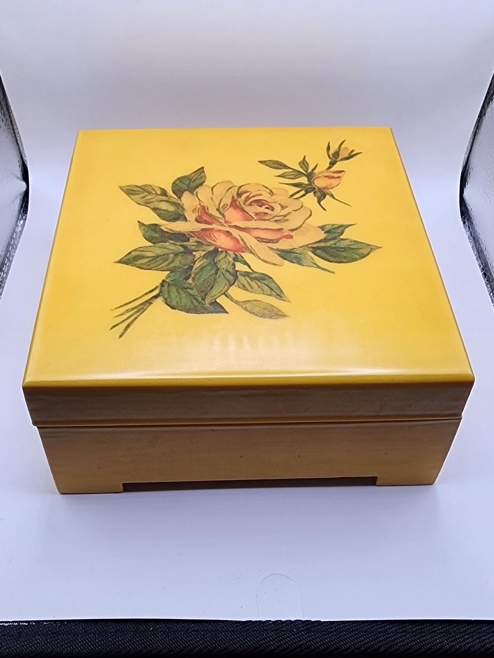 70s Yellow Floral Rose Decoupage Signed Shellac Trinket Storage Hinged ...