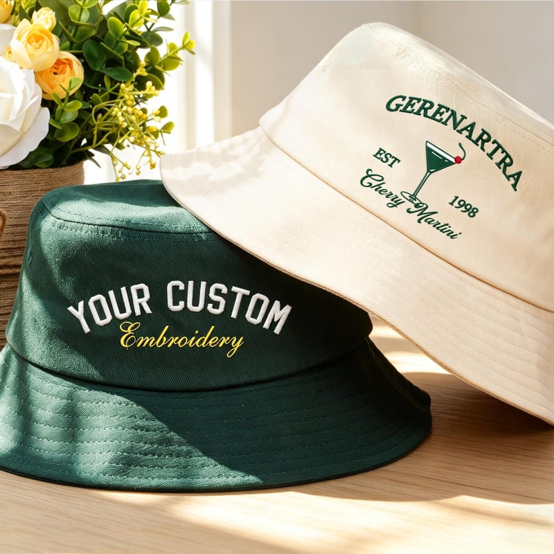Custom Group Trip Gifts - 60+ Gift Ideas for 2026