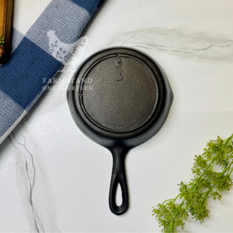 Restored Vintage Lodge 3 Notch 3 Cast Iron Skillet Cast Iron Skillet ...