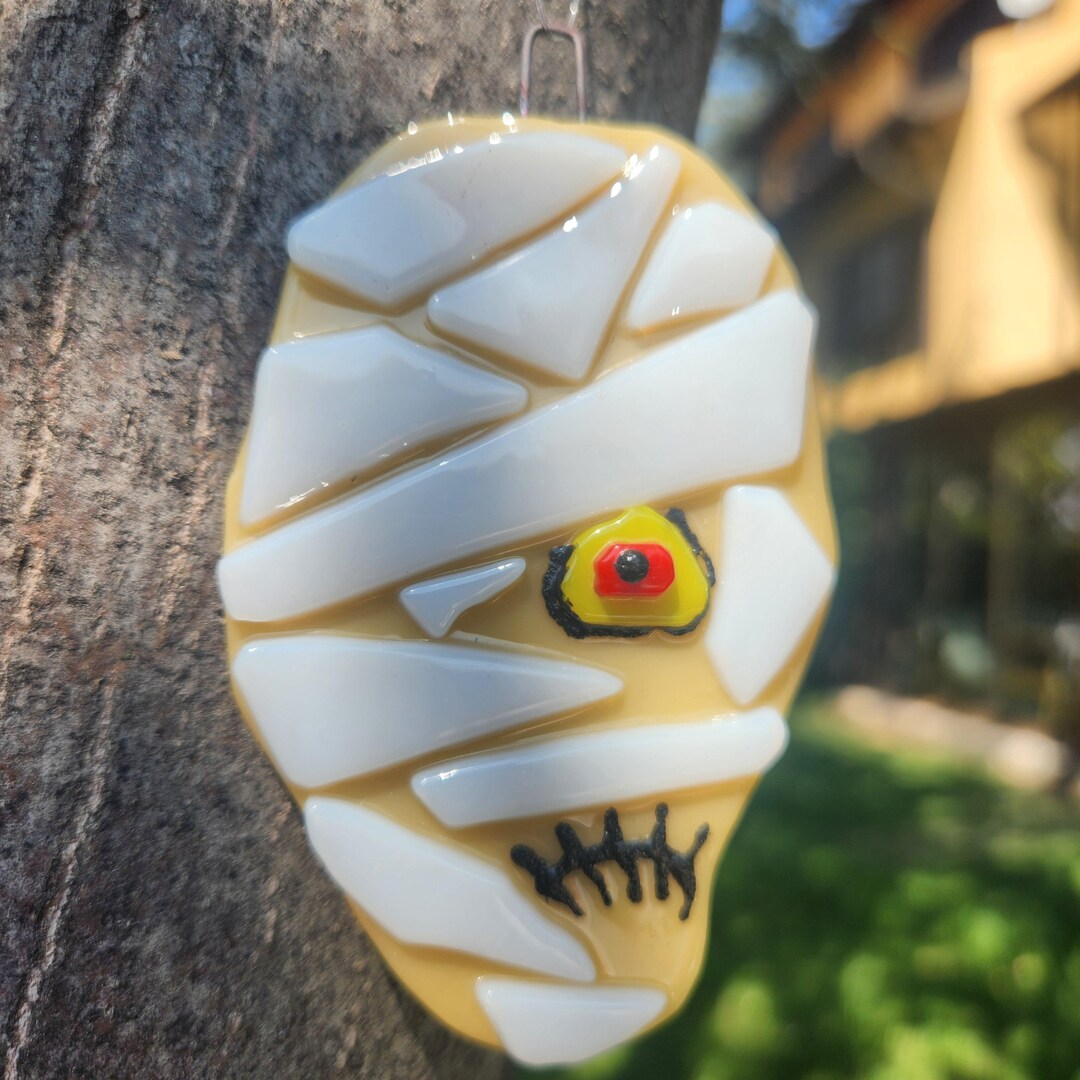 Fused Glass Halloween Skull Figurines - Handmade Wounded Head Ornament ...