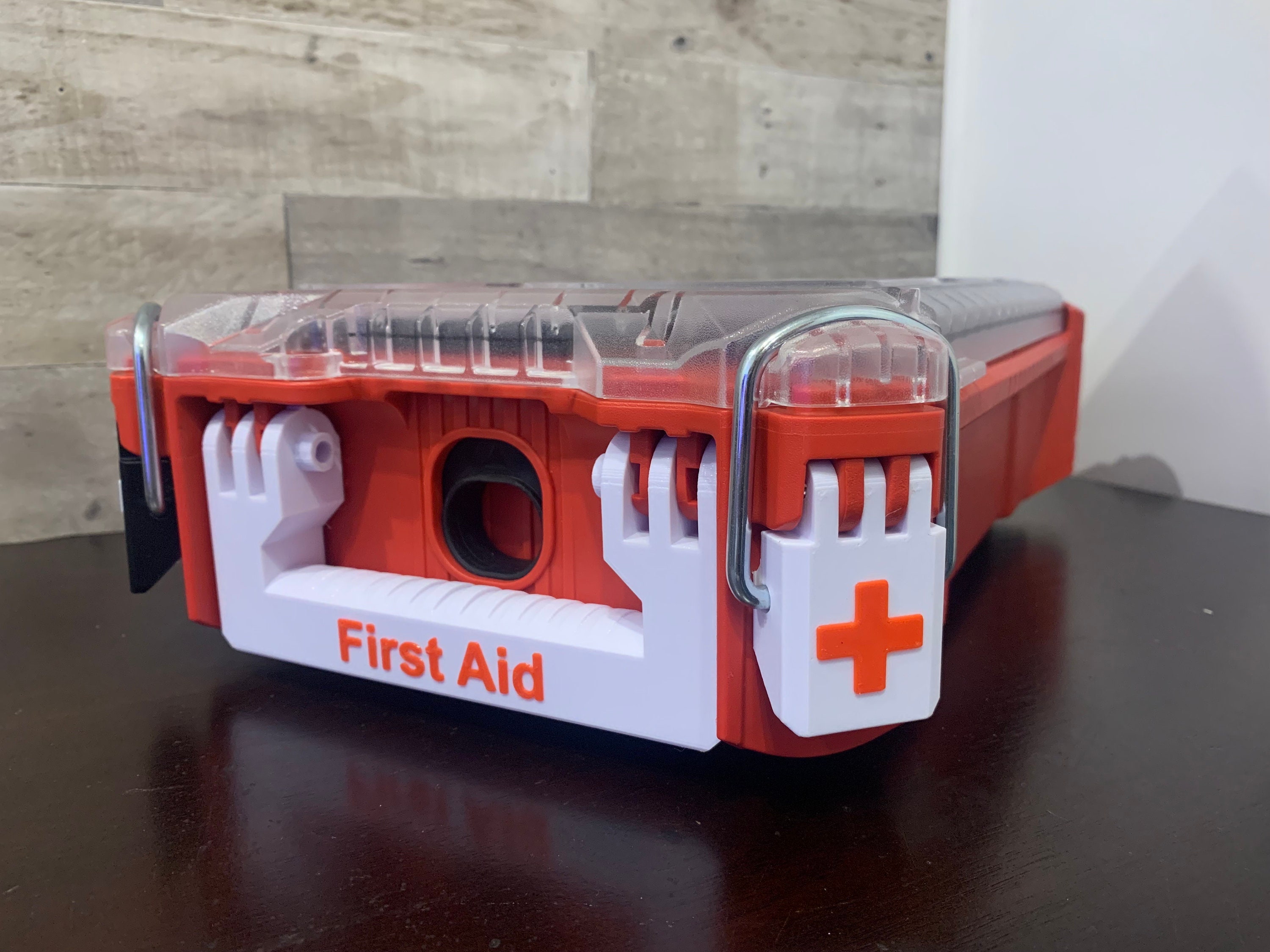 First Aid Handle & Latch Milwaukee Packout Compact Organizer Kit ...