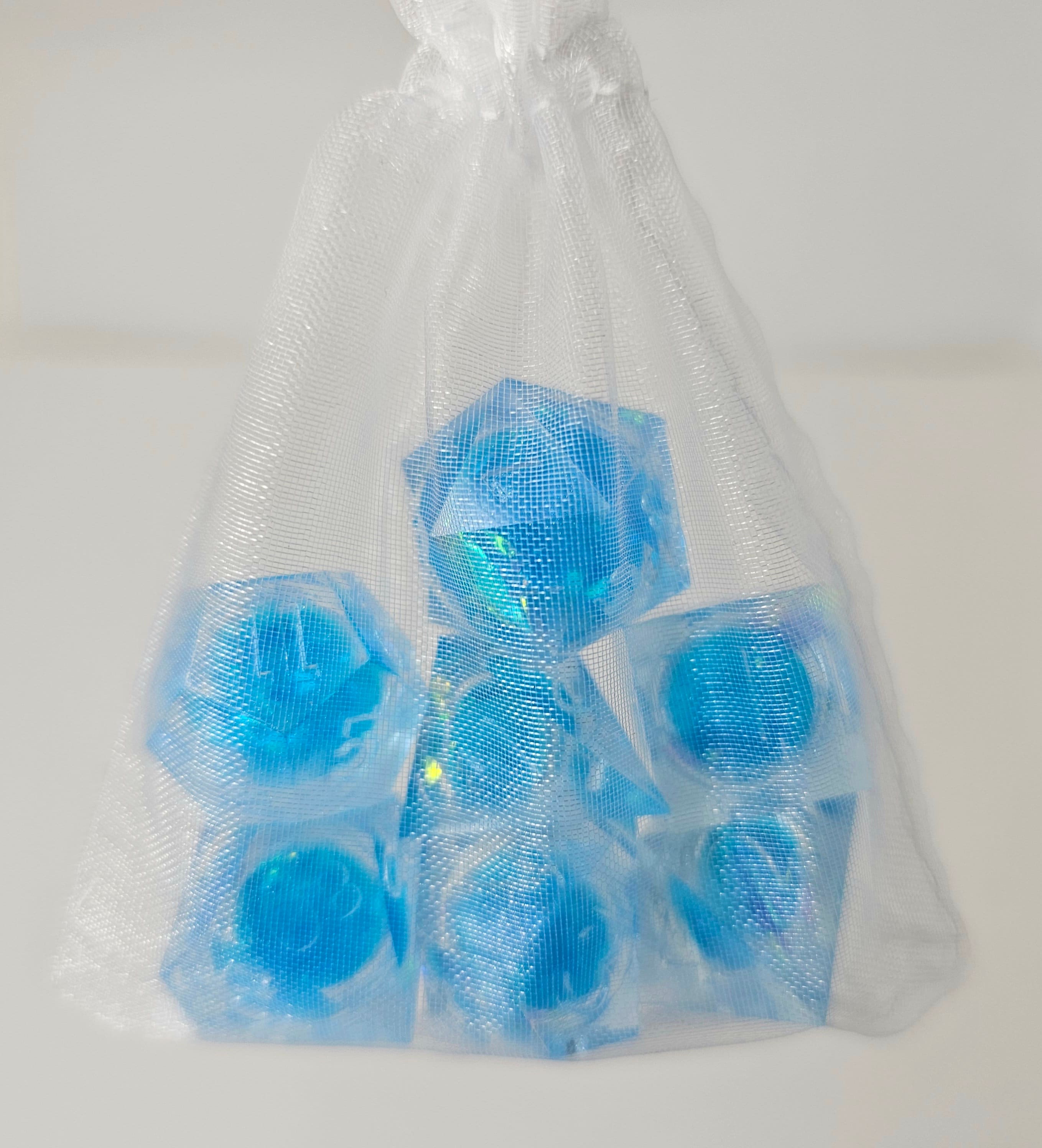Mystic Dewdrop blue Outside, Blue Core Inside Liquid Core Dice Set 7 - Etsy