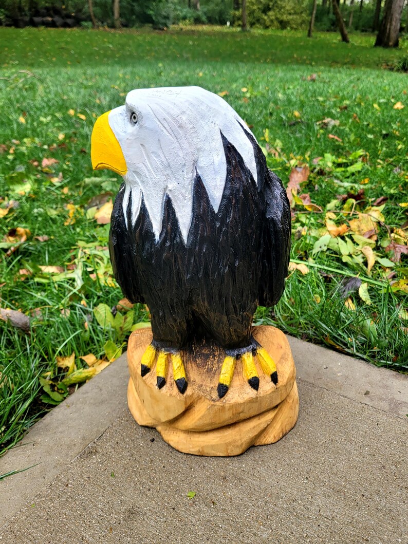 Unique Wood Bald Eagle Chainsaw Carving Outdoor Bird Sculpture ...