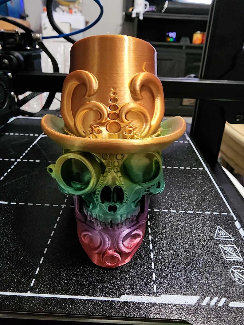 Elegante calavera con monóculo y sombrero de copa: una pieza decorativa ...