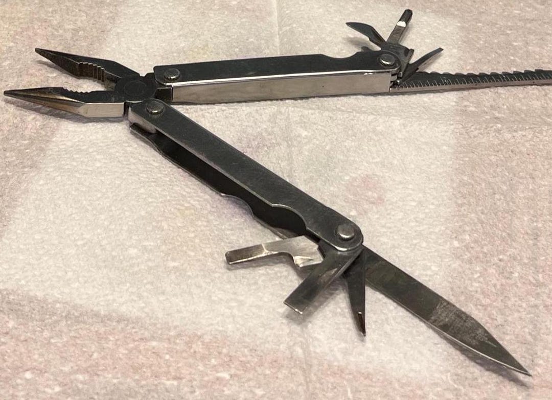 Leatherman Style Multi Tool Made by Great Neck, 12 Function, Stainless ...