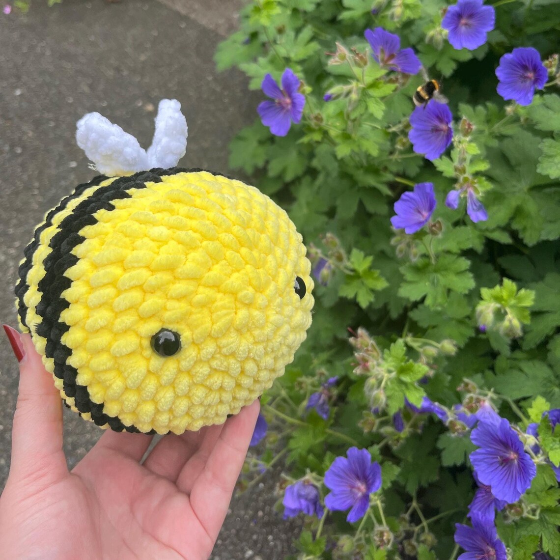 Bumbles the Bee Crochet Bee Pattern PDF - Etsy