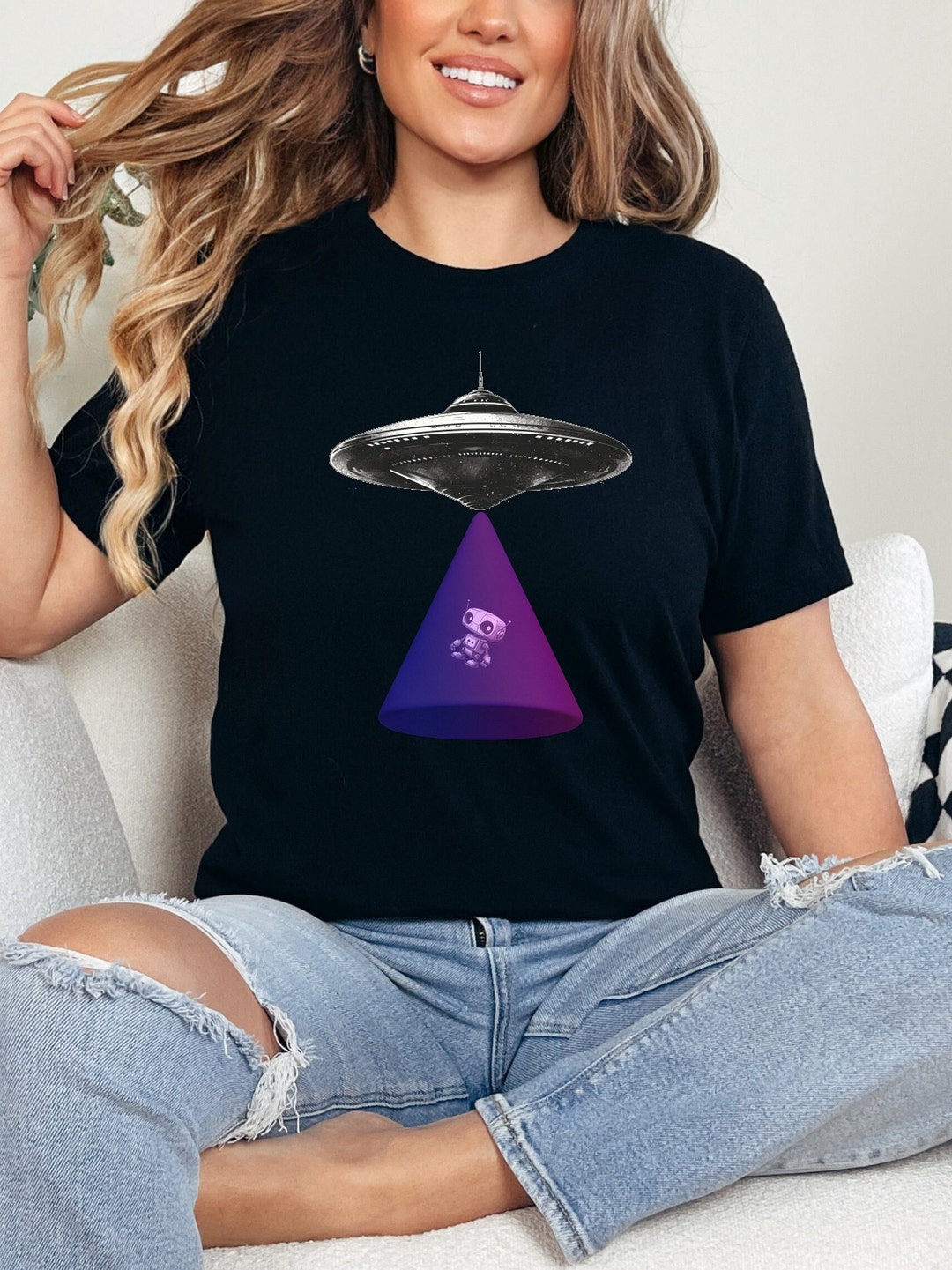 Robot Abduction T-shirt, Cute Robot, UFO, Funny Tee, Silly, Robot ...