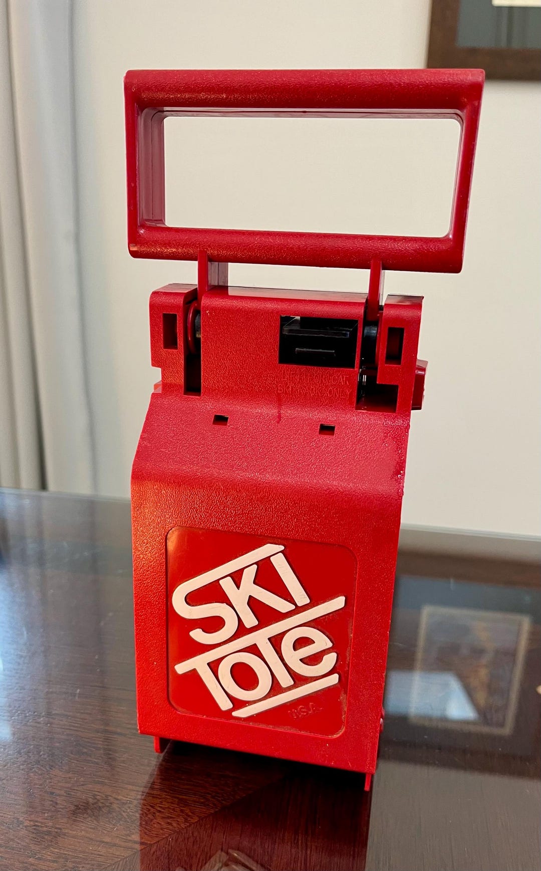 Vintage Ski Tote Lockable Ski & Pole Carrier or Display Red W/white ...