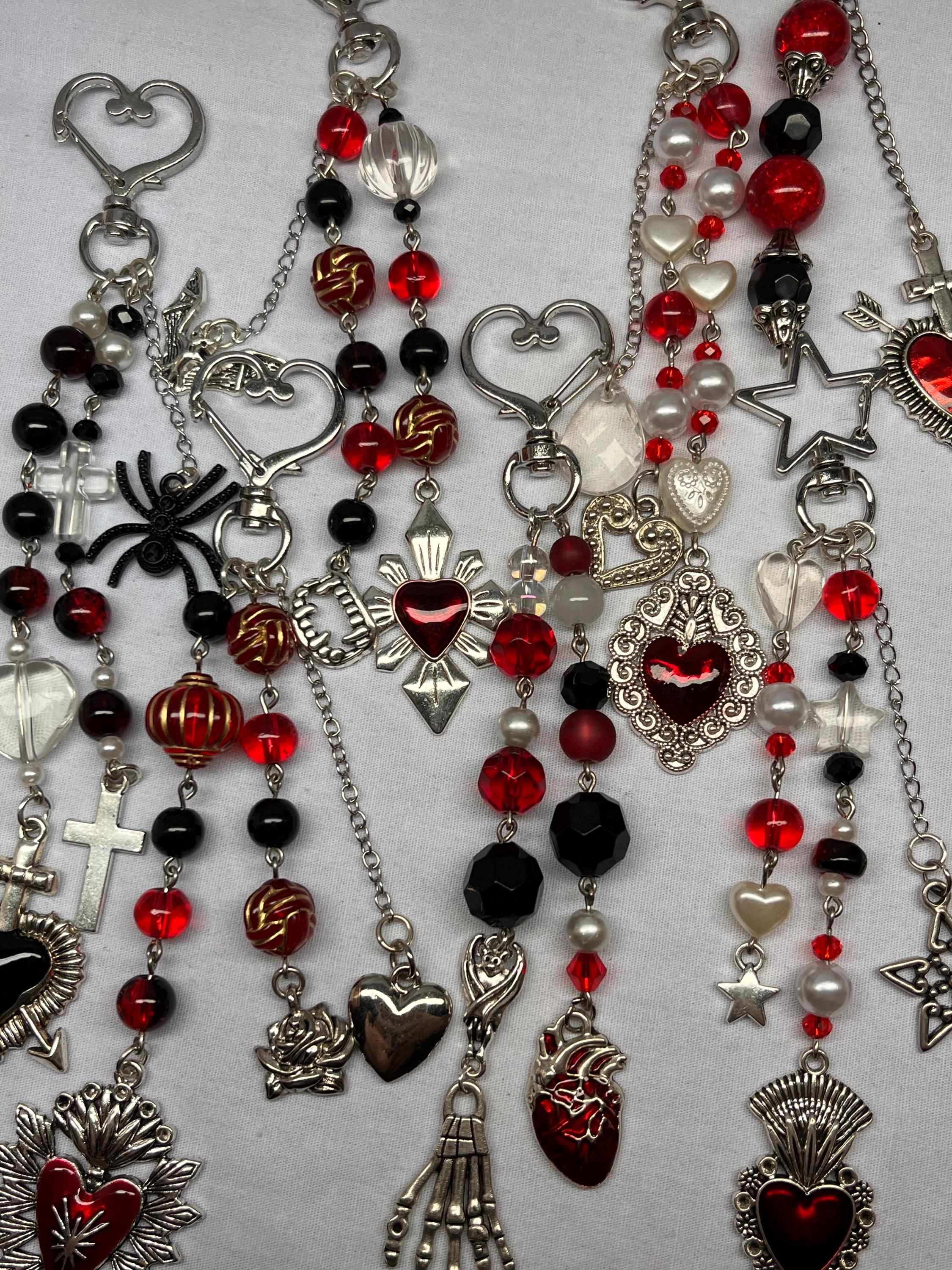 Sacred Heart Gothic Keychains - Etsy