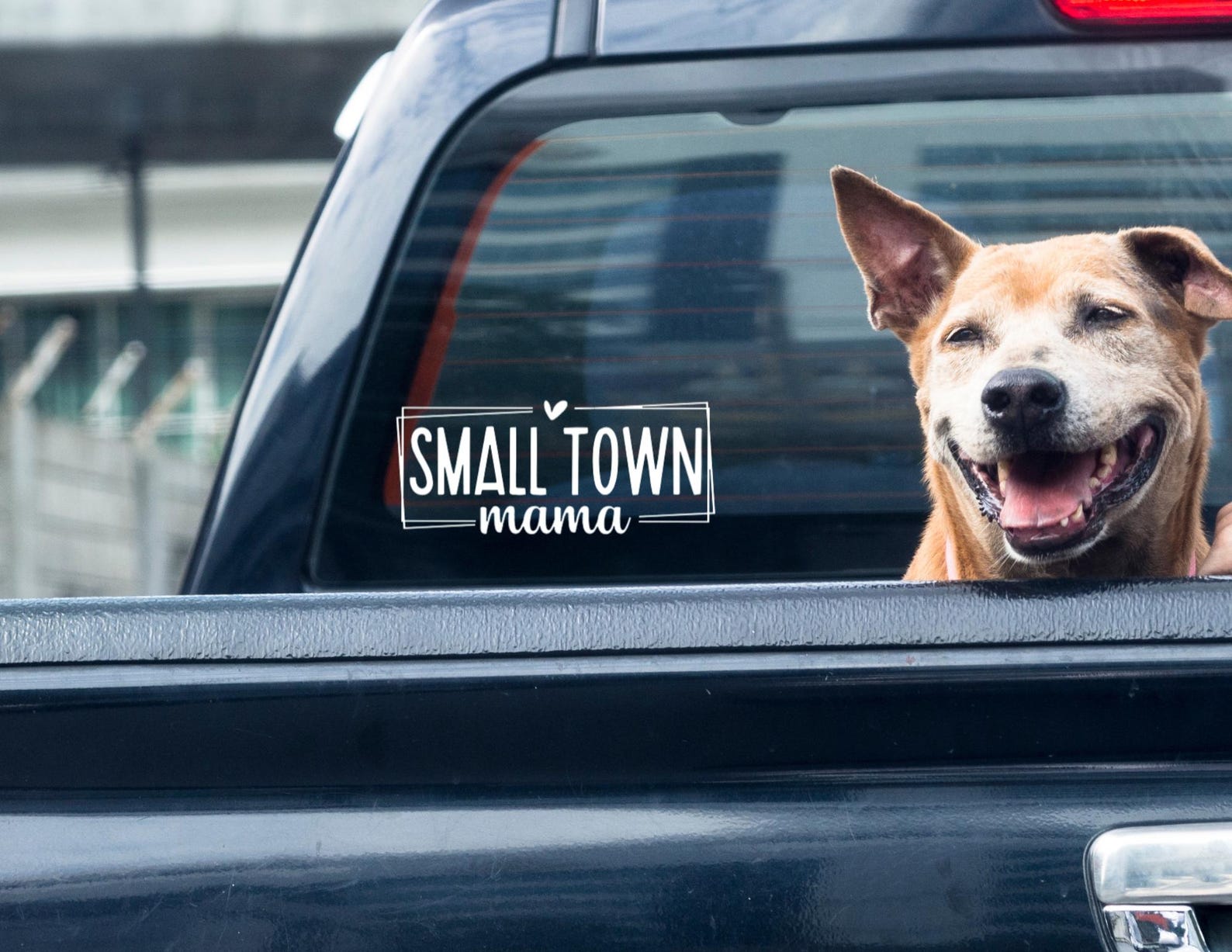Small Town Mama Vinyl Decal: Country Girl Car Sticker- Gift for Mom - Etsy
